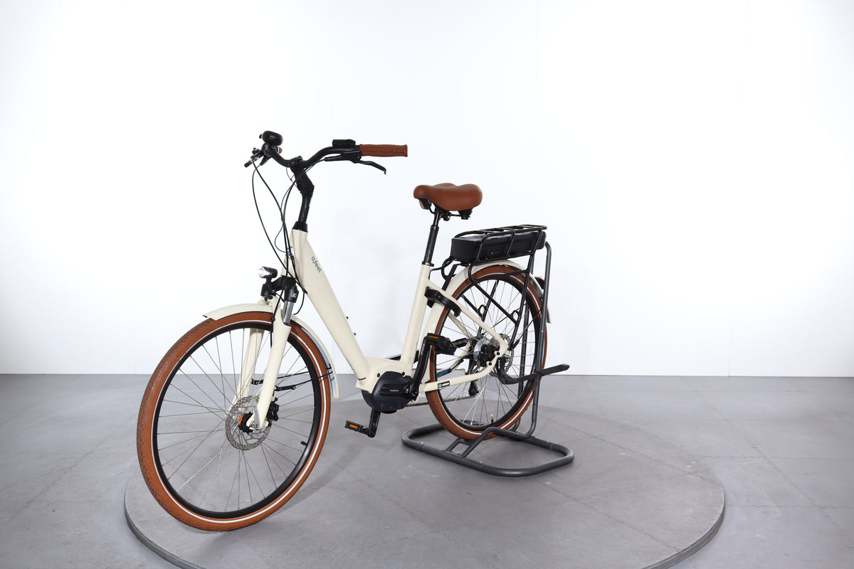 Vélo électrique O2feel Vog City Boost 6.1 reconditionné | Upway